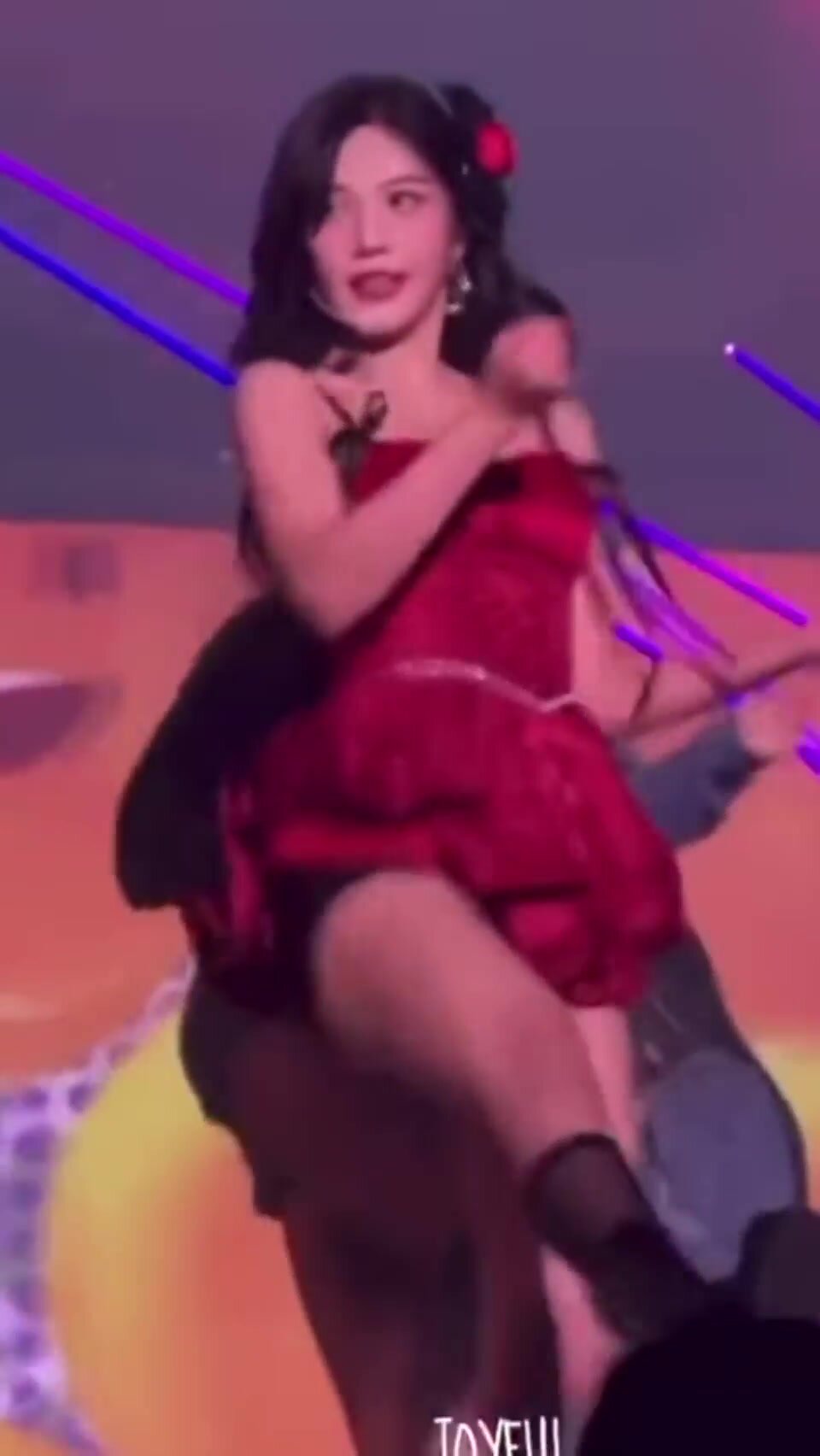 Joy Red Velvet