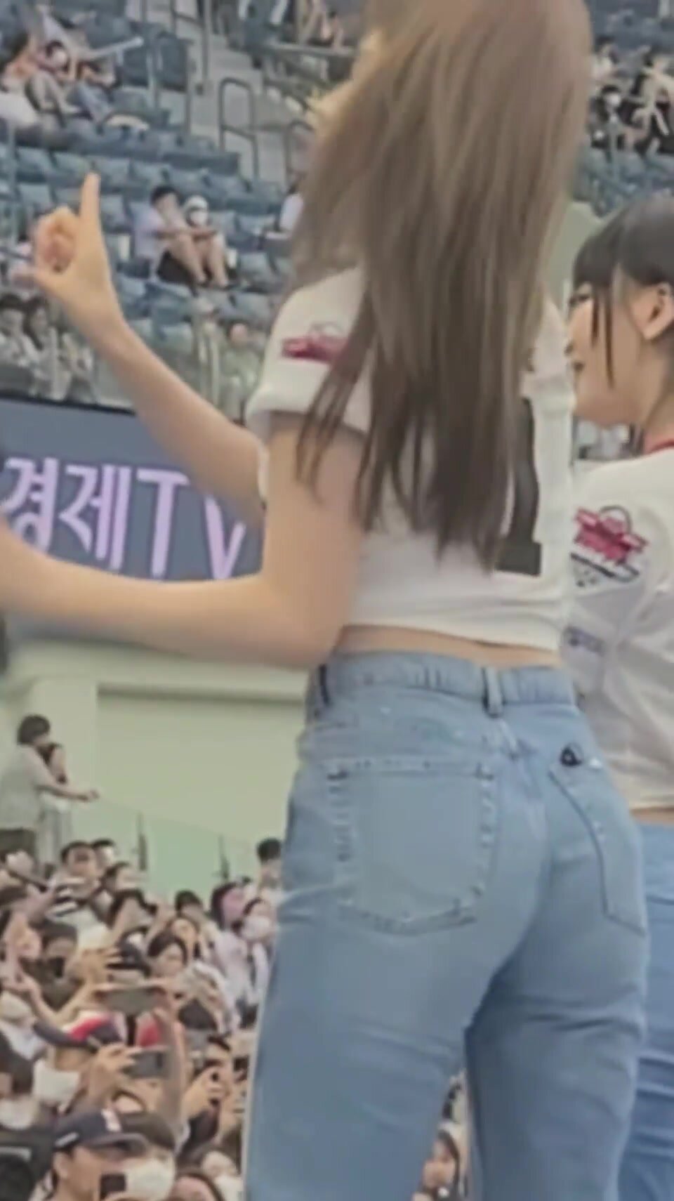 Ive Yujin